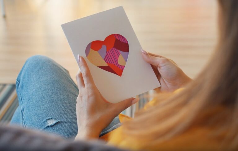 Best Love Messages and Texts for Him: Craft the Perfect Romantic ...