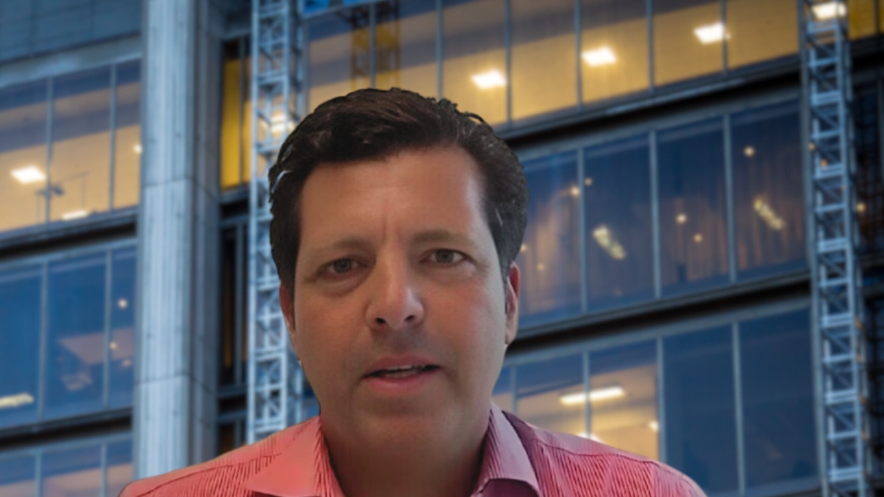 Andre A. Hakkak Net Worth in 2024 - Financial Portofolio - Apple Daily