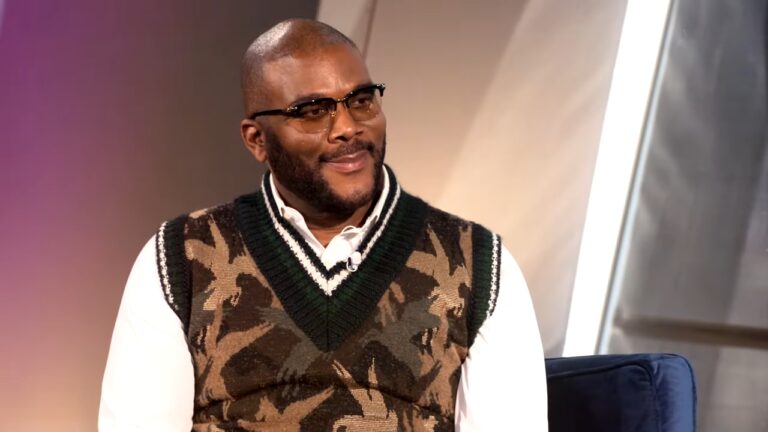 Top 10 Richest Actors in the World for 2024: Hollywood's Elite - Apple ...