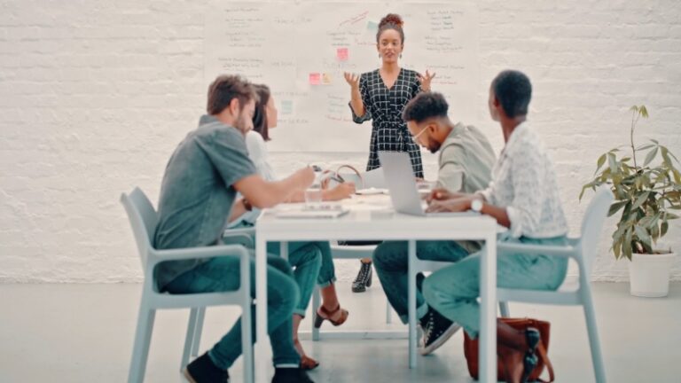13 Creative Campaign Ideas That Actually Work for Small Brands - Apple ...
