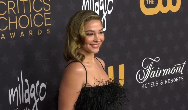 Madelyn Cline Height, Age, Net Worth, Relationship, Career and Biography